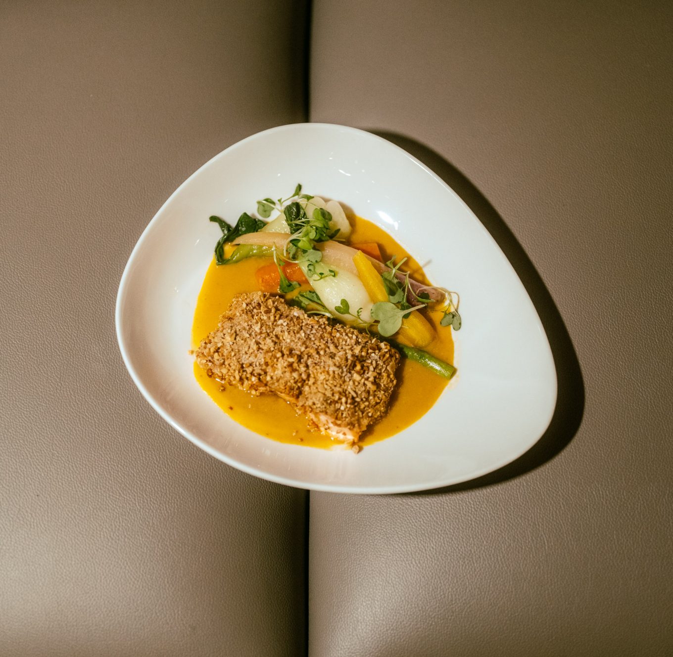 Restaurant Lloyd: cuisine gourmande et ambiance feutrée